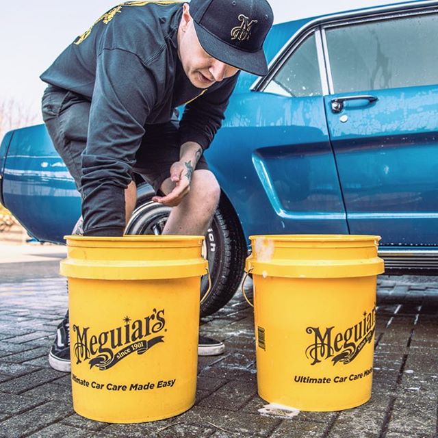 Seau de lavage Meguiar's avec ou sans grille Grit Guard | ChezVous.re ... Seau de lavage Meguiar's avec ou sans grille Grit Guard | ChezVous.re ...