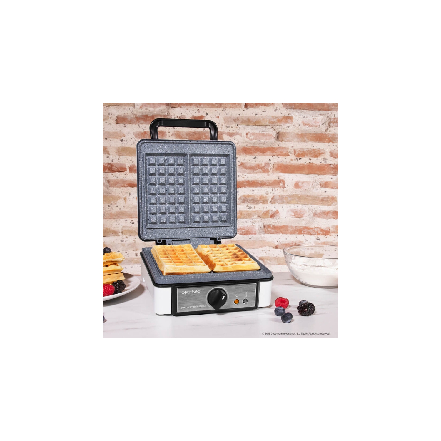 Gaufrier Cecotec Fun Gofrestone Double – 1200 W | ChezVous.re - Faites ...